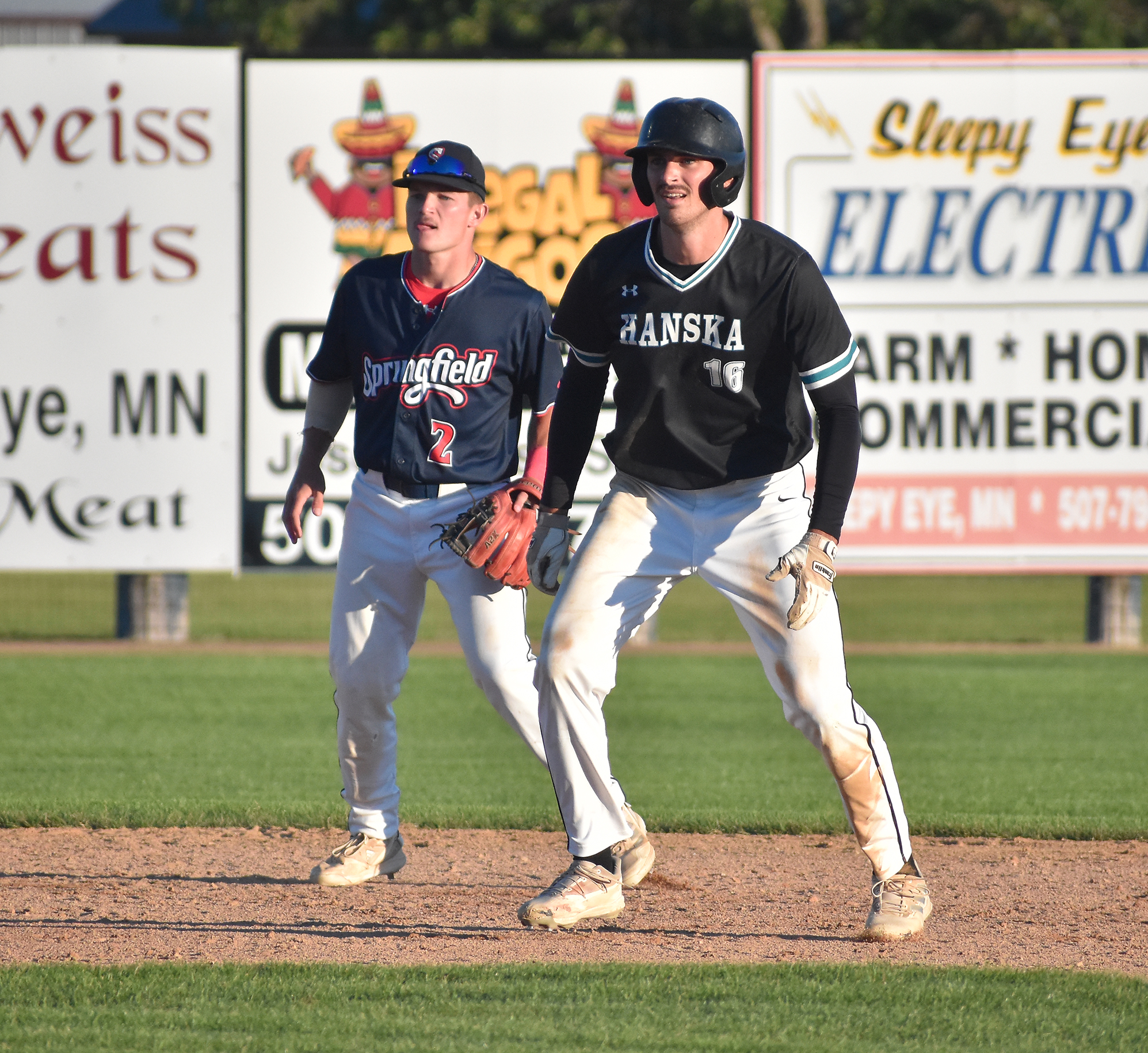 Hanska holds on against Springfield, advances in 2C tournament | News ...